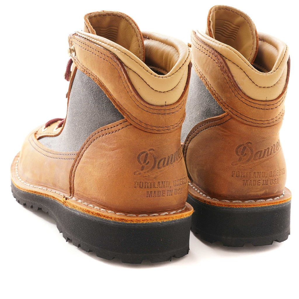 Danner Womens Danner Ridge - Tan – Stuarts London